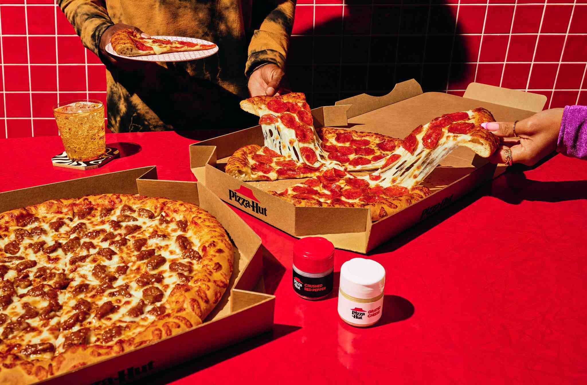 Pizza Hut: Delicious Pizza Delivery & Dine-In Options - Ulastempat ...